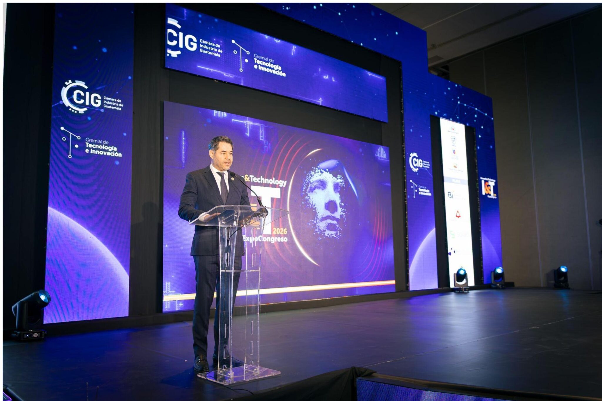 CIG reúne al ecosistema tecnológico de Guatemala en el octavo ...